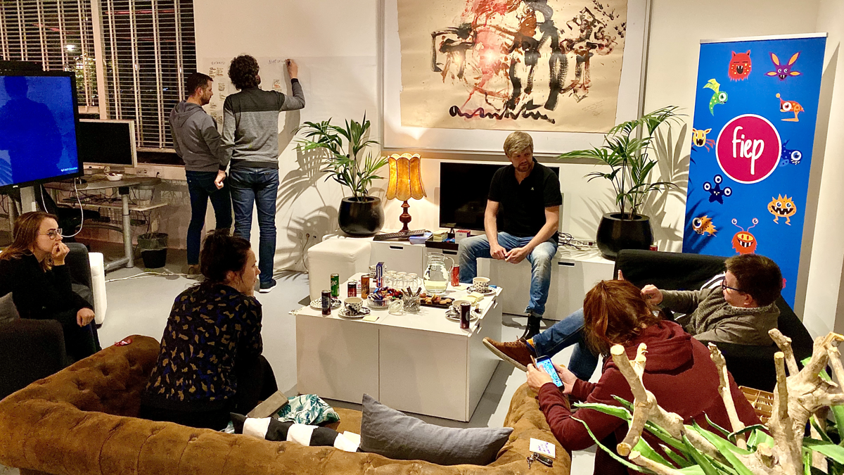 Story Mapping in the Ziber Living Room - Ziber parent communication ...